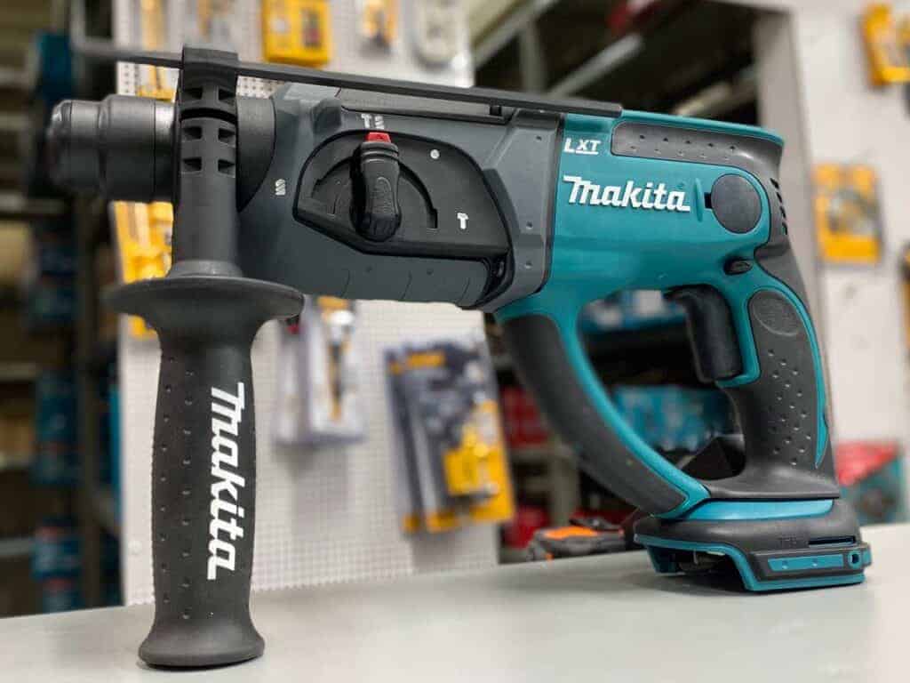 פטישון 18V מקיטה MAKITA DHR202 | טולס פוינט כלי עבודה