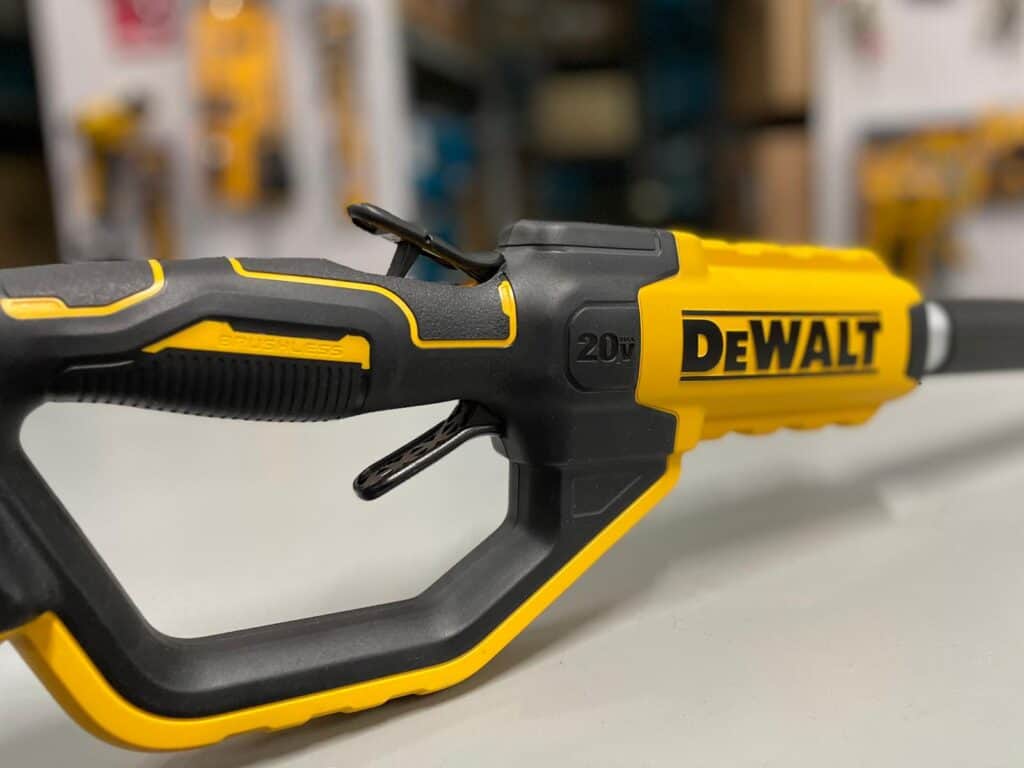 מסור שרשרת טלסקופי 18/20V DCPS620 Dewalt | טולס פוינט כלי עבודה